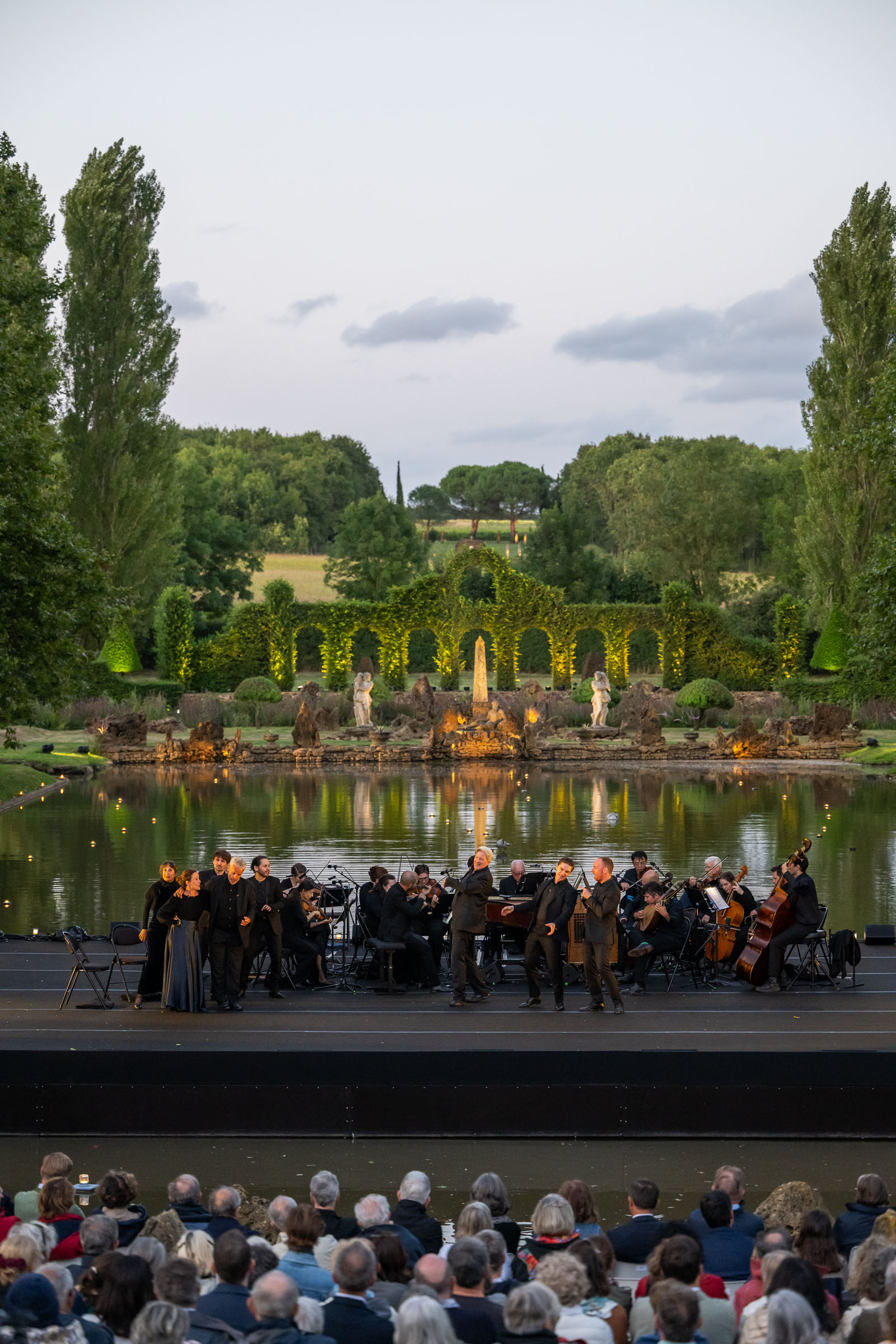 Les Arts florissants / La Descente d'Orphée aux Enfers — Les Arts ...